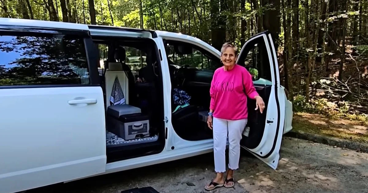 78yo Woman Transforms a Minivan into a Mobile Home for Her Freedom and ...
